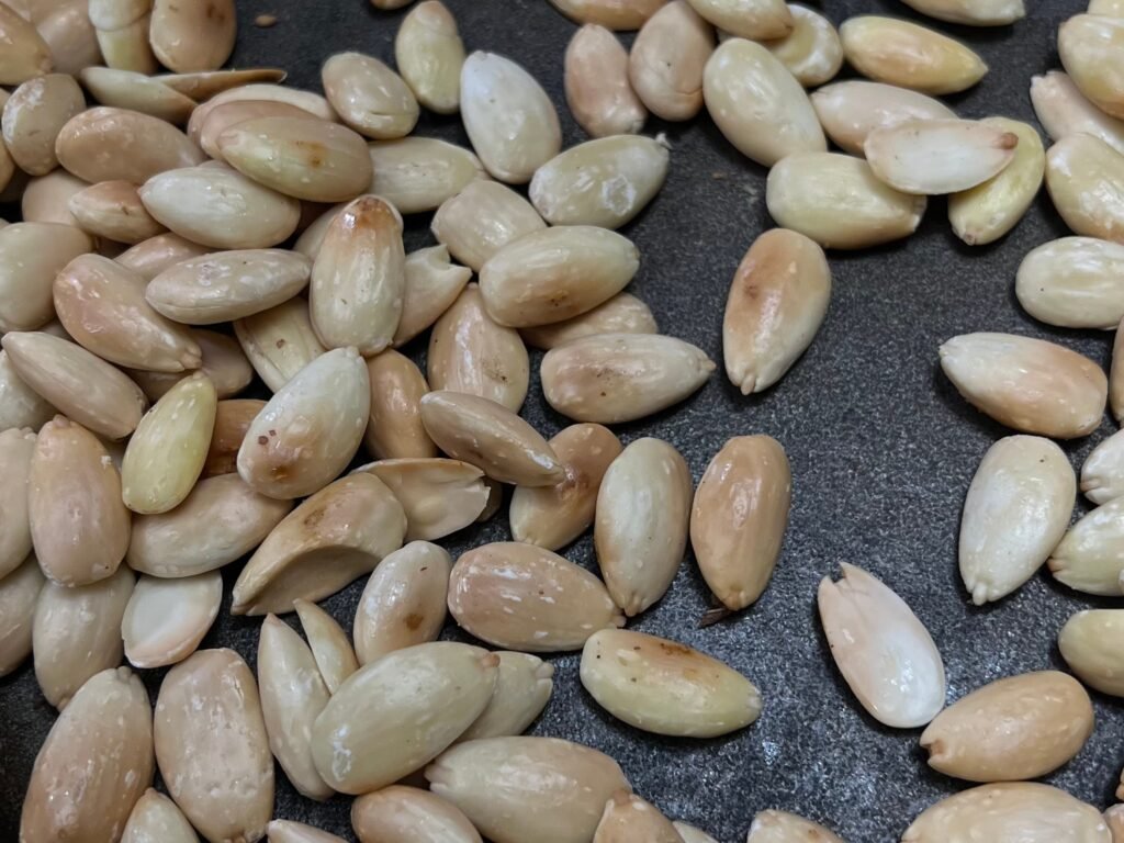 Moroccan Sellou Recipe - Sfouf (Zmita)
