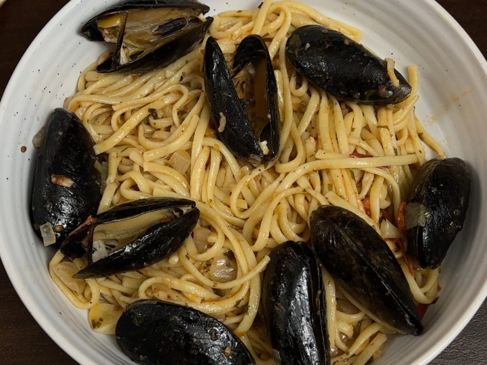 Pasta With Mussels in Tomato Sauce | Kitchen Chaos Unlocked